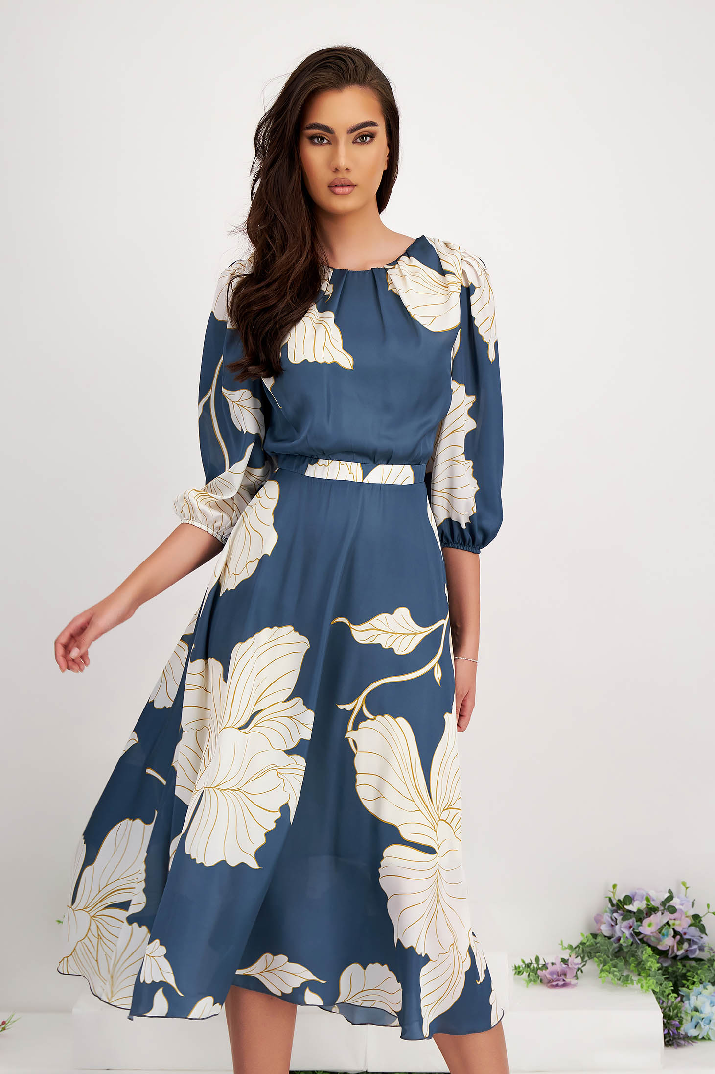 Petrolkék szaténból készült harang ruha bő ujjakkal - StarShinerS