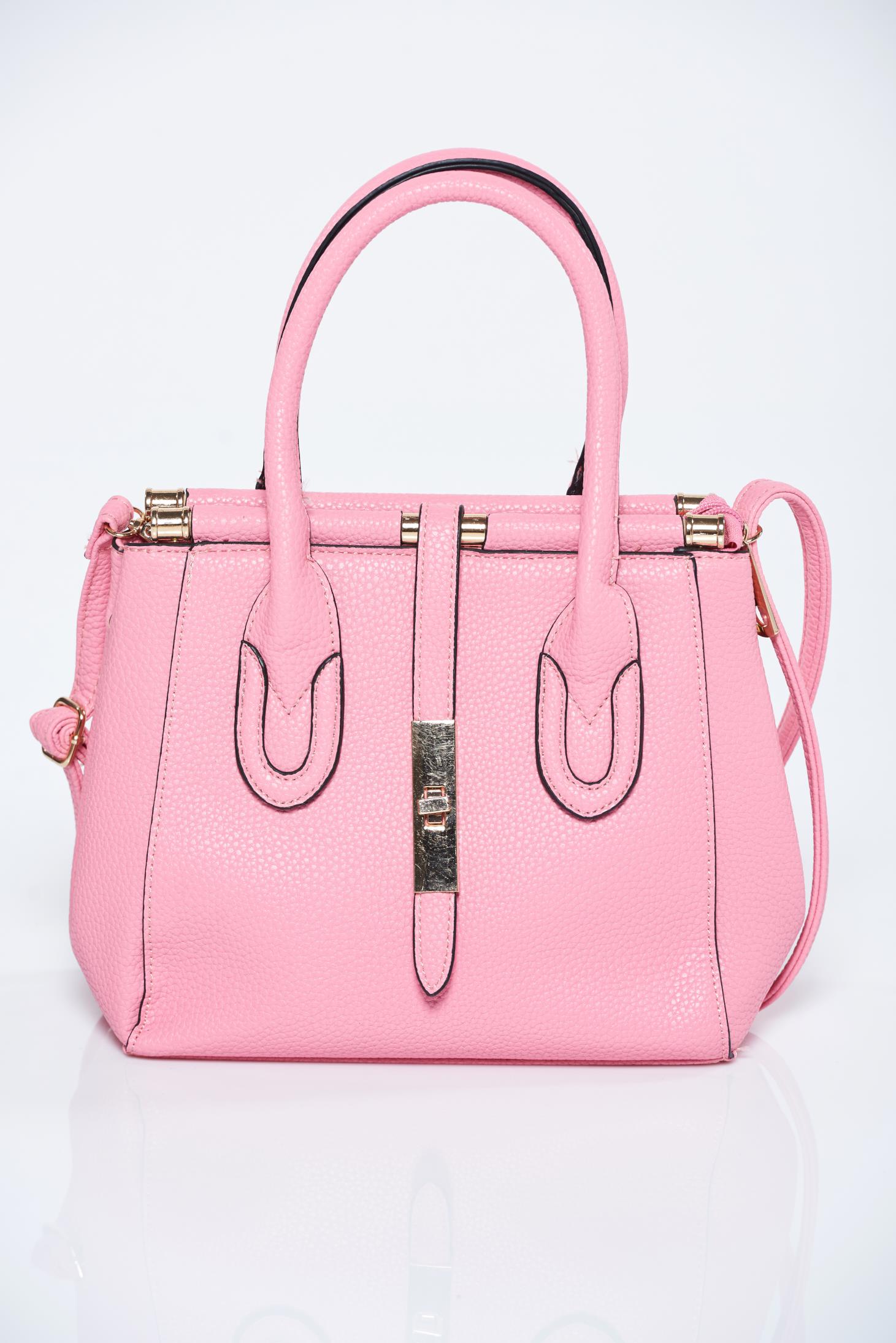 Geanta dama casual roz cu accesoriu metalic