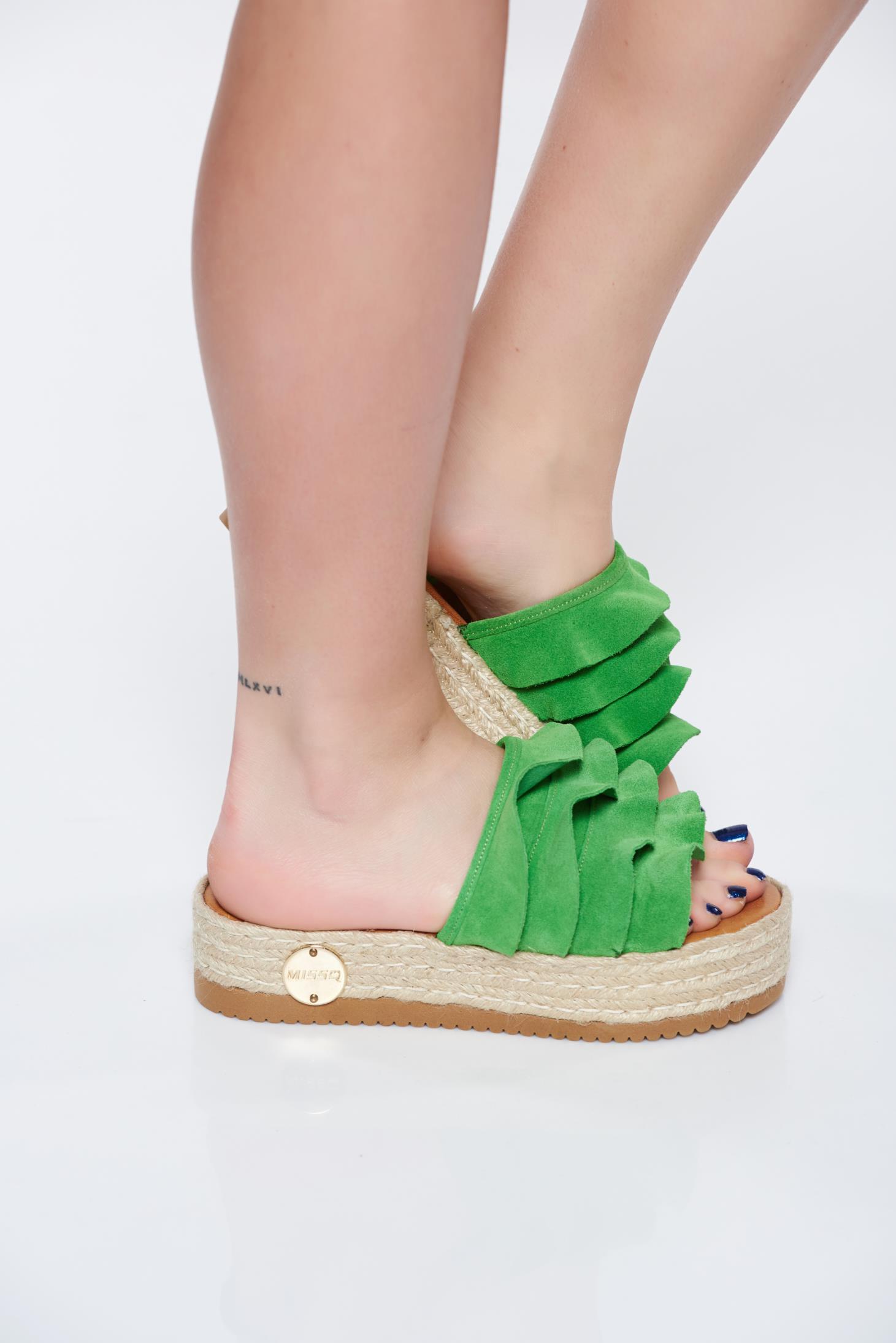 MissQ green slippers natural leather casual light sole