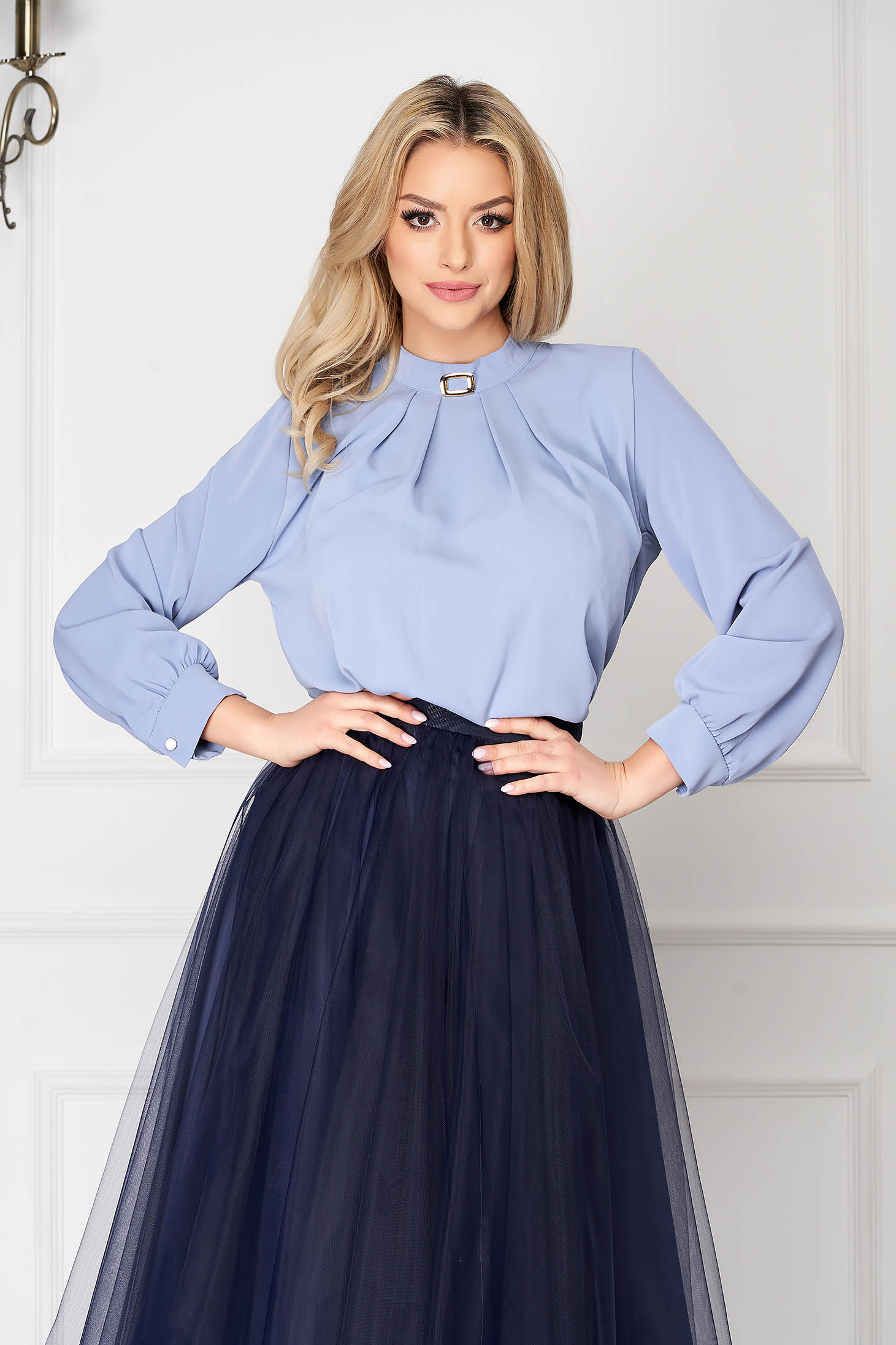 Office from veil fabric with metalic accessory flared short cut